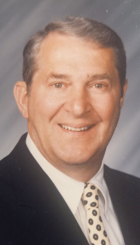 Robert J. Ogden 1930-2024 | News, Sports, Jobs - The Vindicator